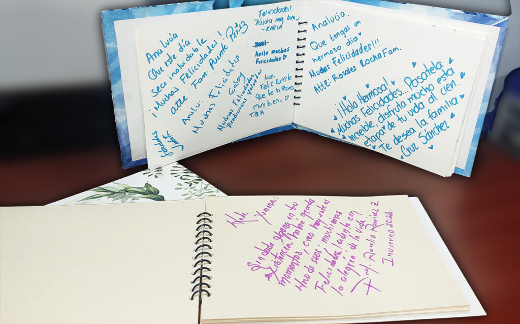 Libro de Firmas personalizado Bodas o XV Años